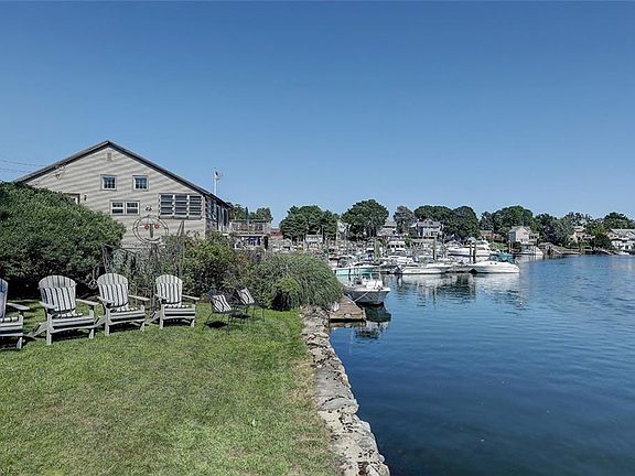 14 Bridge St, Cranston, RI 02905 | MLS #1261221 | Zillow