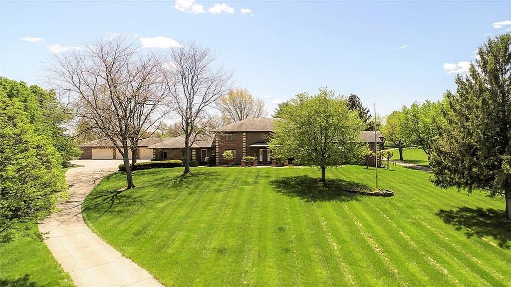 7329 E Edgewood Ave, Indianapolis, IN 46239 | Zillow