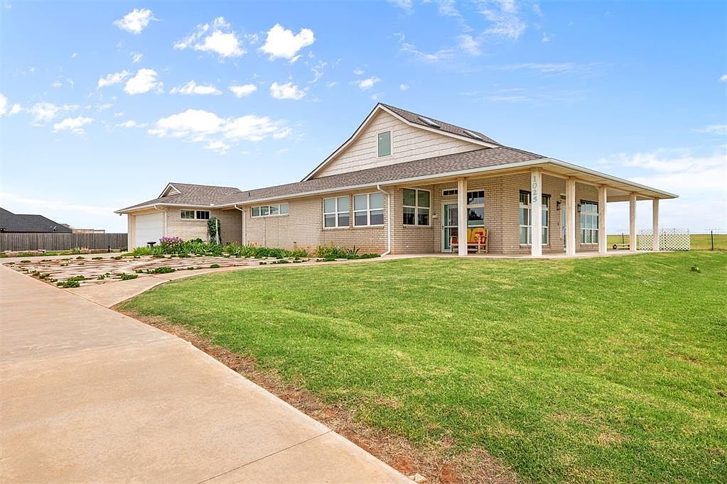 1025 N Johnny Klaassen Ave, Hydro, OK 73048 | MLS #1156465 | Zillow