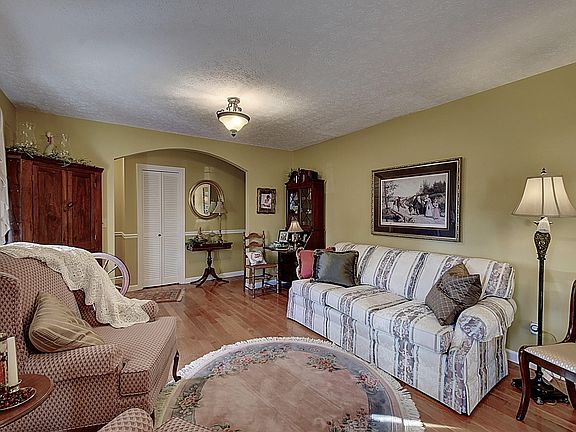 185 Judson Dr, Gray, TN 37615 | Zillow