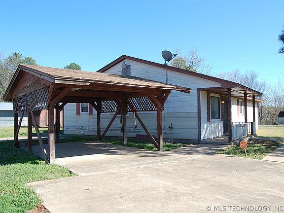 24320 C St, Henryetta, OK 74437 | MLS #2608626 | Zillow