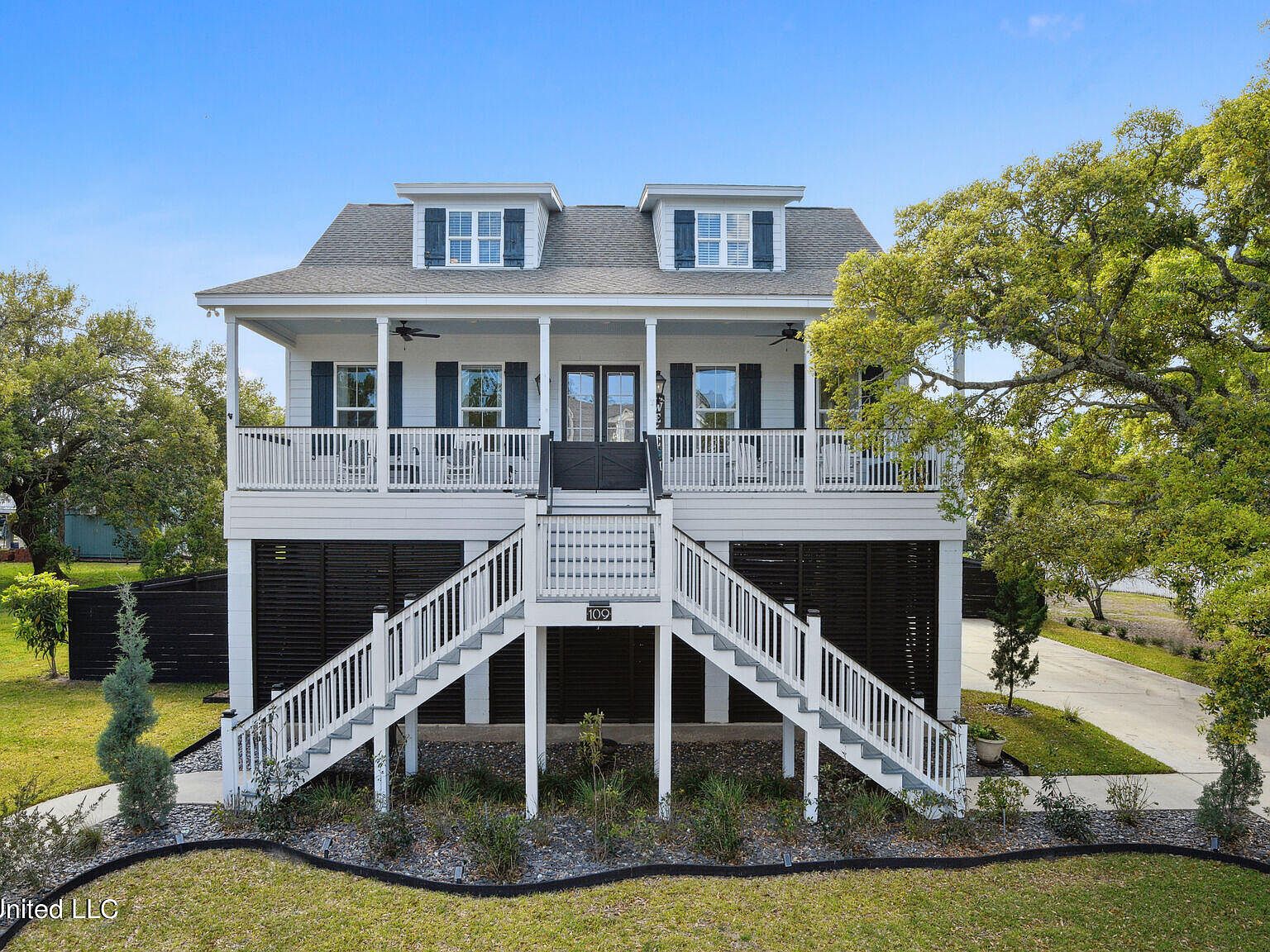 109 Barkley Dr, Pass Christian, MS 39571 | Zillow