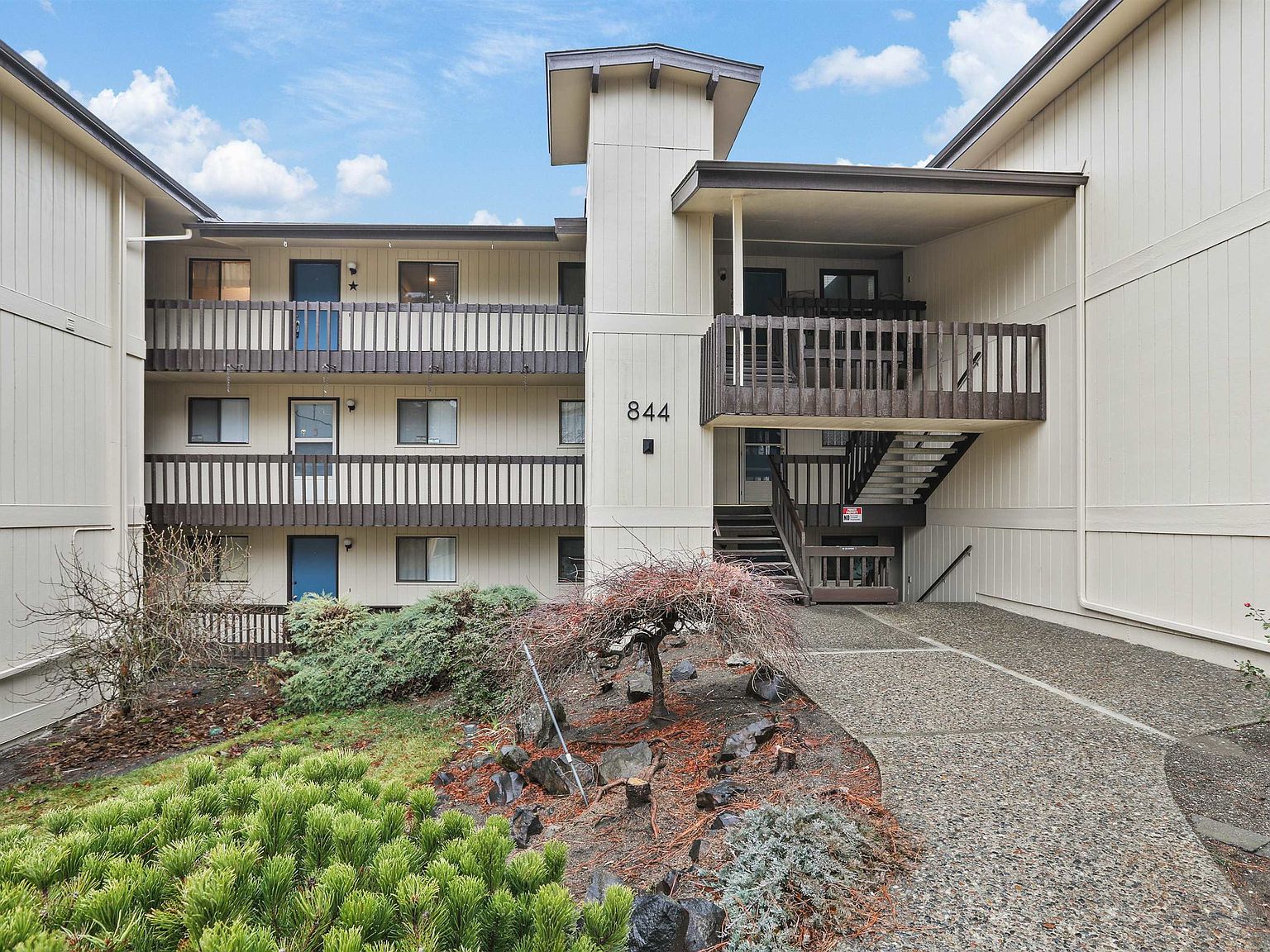 844 W Cliff Dr APT 304, Spokane, WA 99204 | Zillow