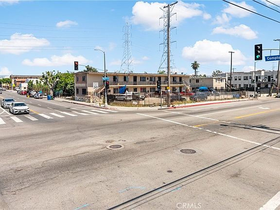 9118 Compton Ave, Los Angeles, CA 90002 | Zillow