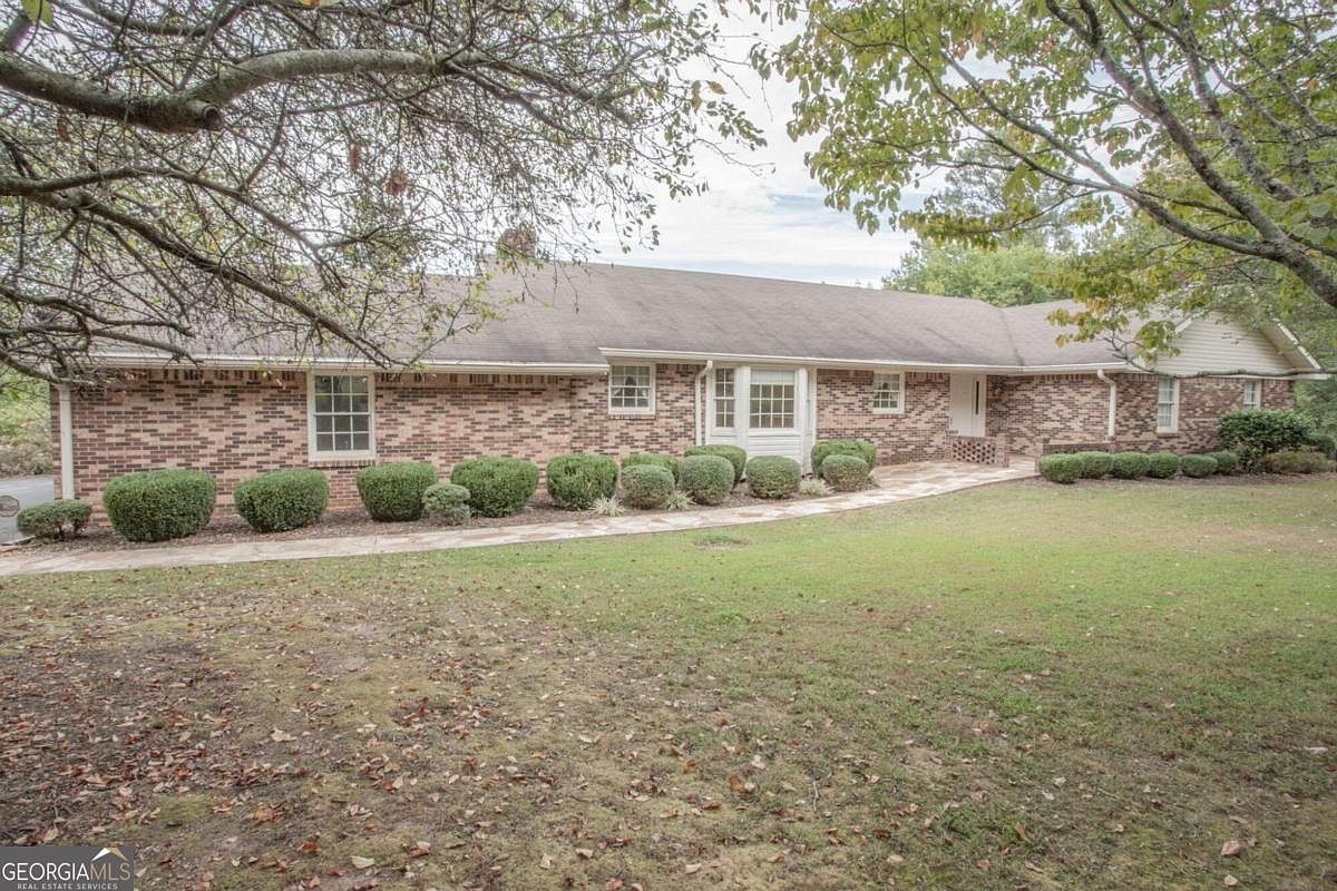 375 Roopville Veal Rd, Roopville, GA 30170 | Zillow