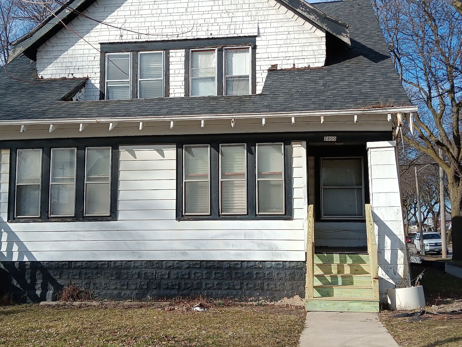 2802 W Melvina St, Milwaukee, WI 53216 | Zillow