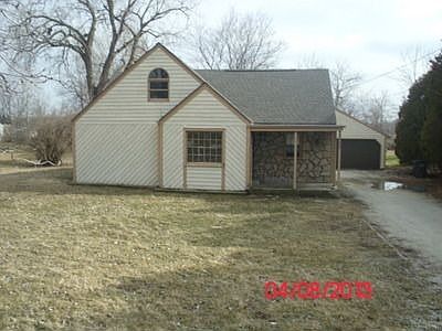 9325 W Cold Spring Rd, Greenfield, WI 53228 | Zillow