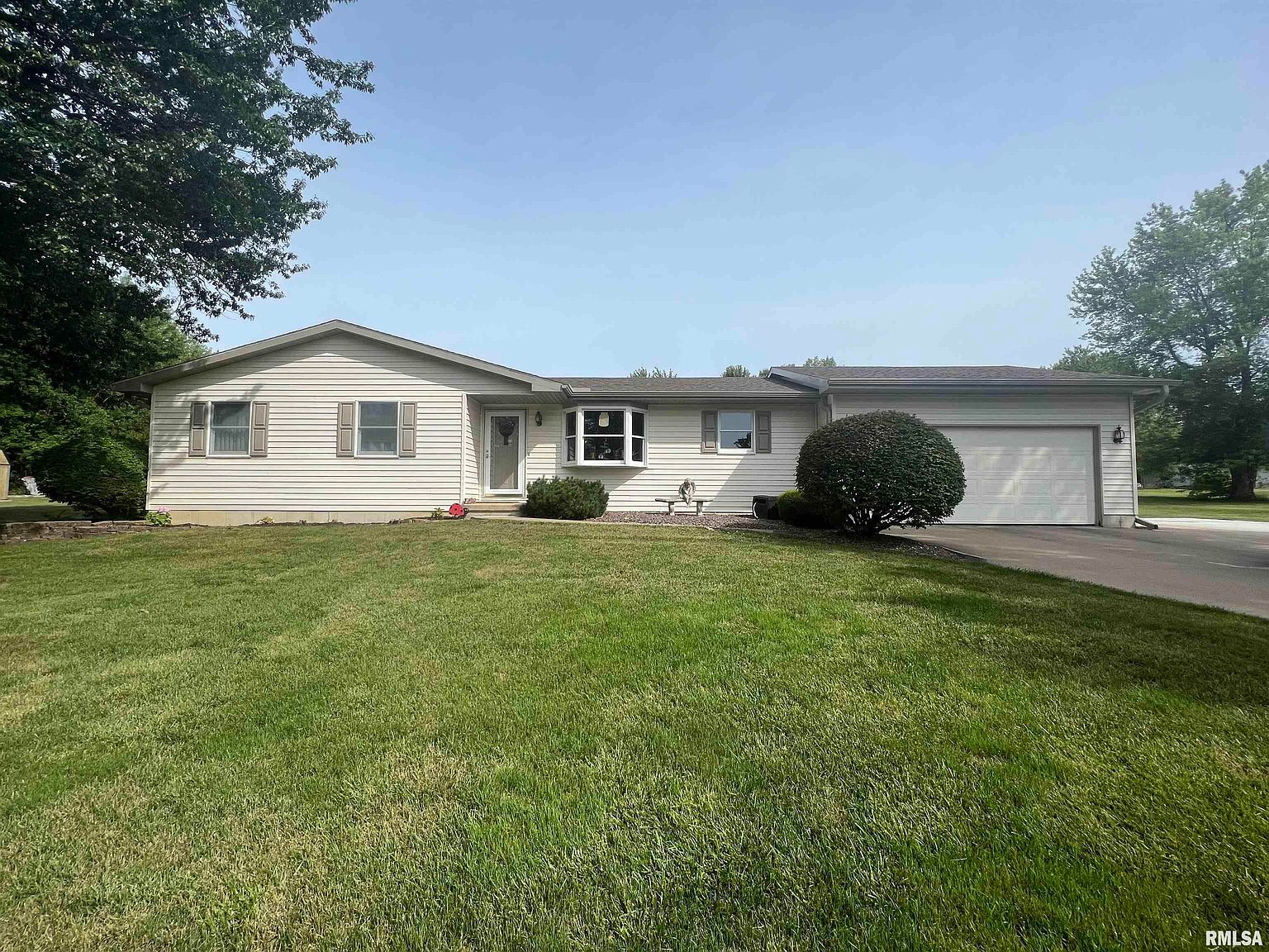 1447 Gilmoor Dr, Fowler, IL 62338 | Zillow