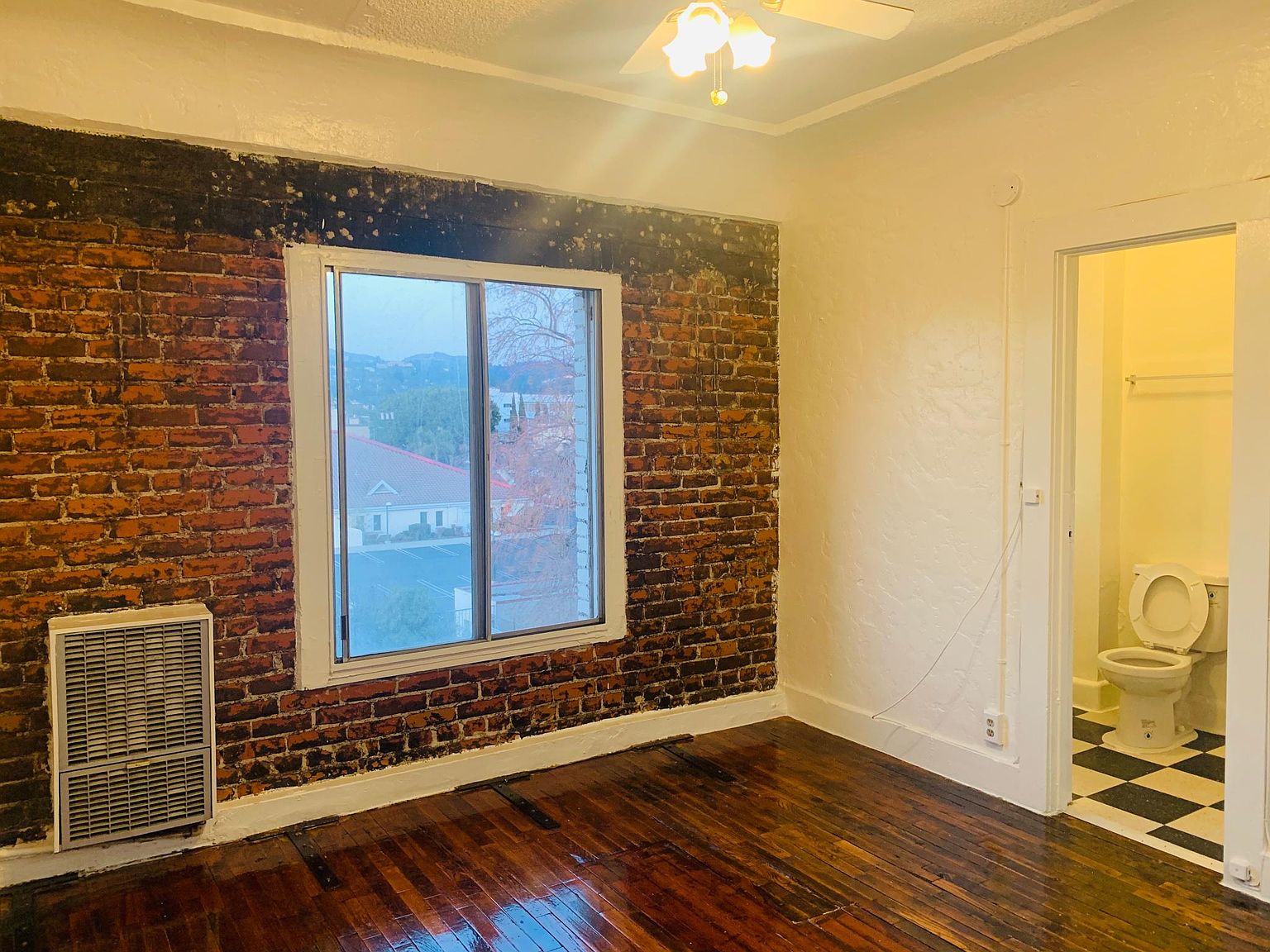 1516 N Normandie Ave #407, Los Angeles, CA 90027 | Zillow