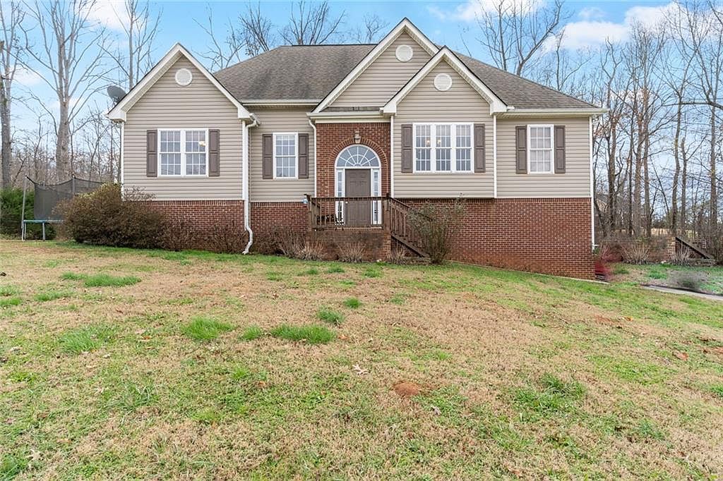 450A Crowe Springs Rd, White, GA 30184 | Zillow