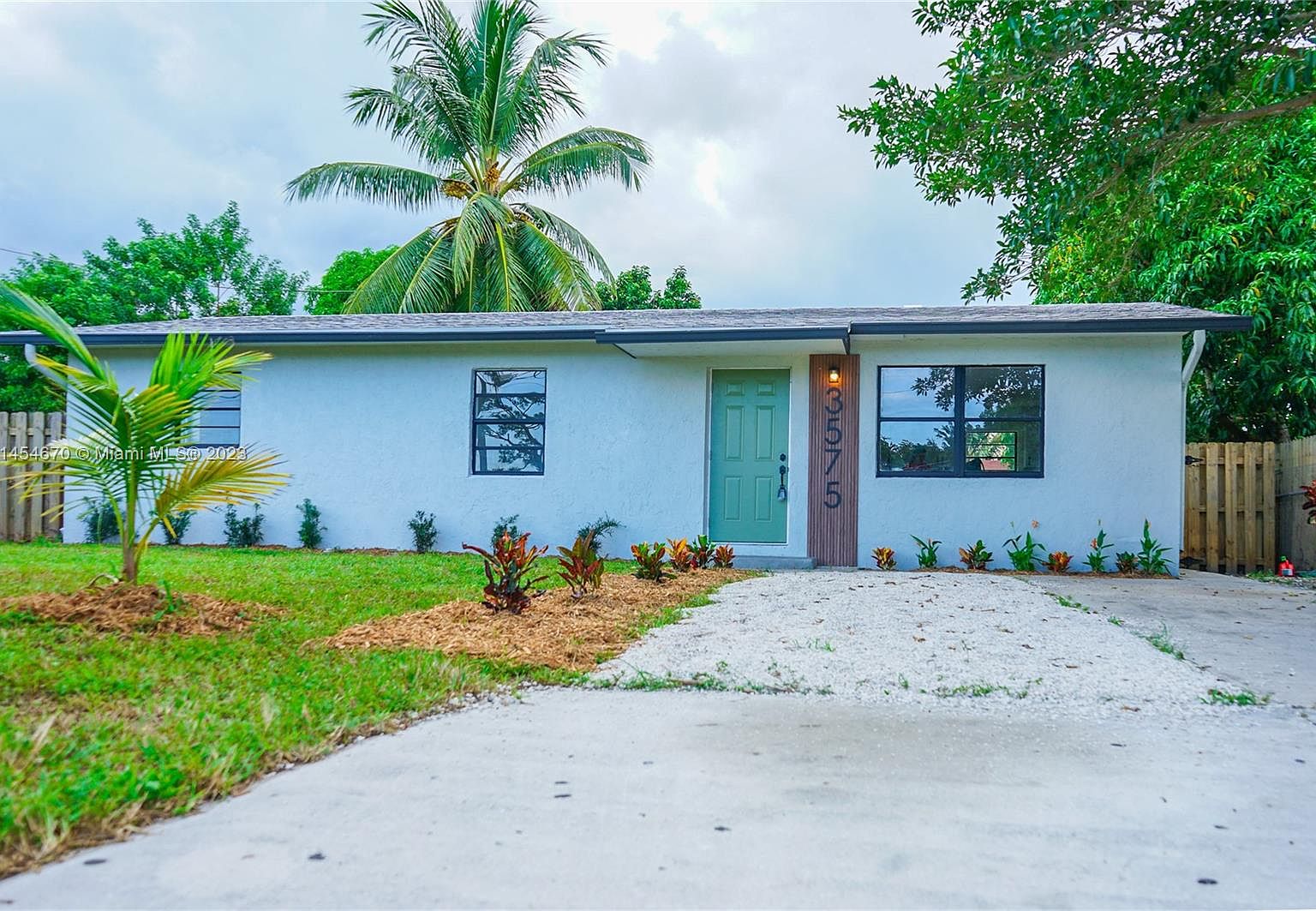 3575 April Ave, Lake Worth, FL 33461 | MLS #A11454670 | Zillow