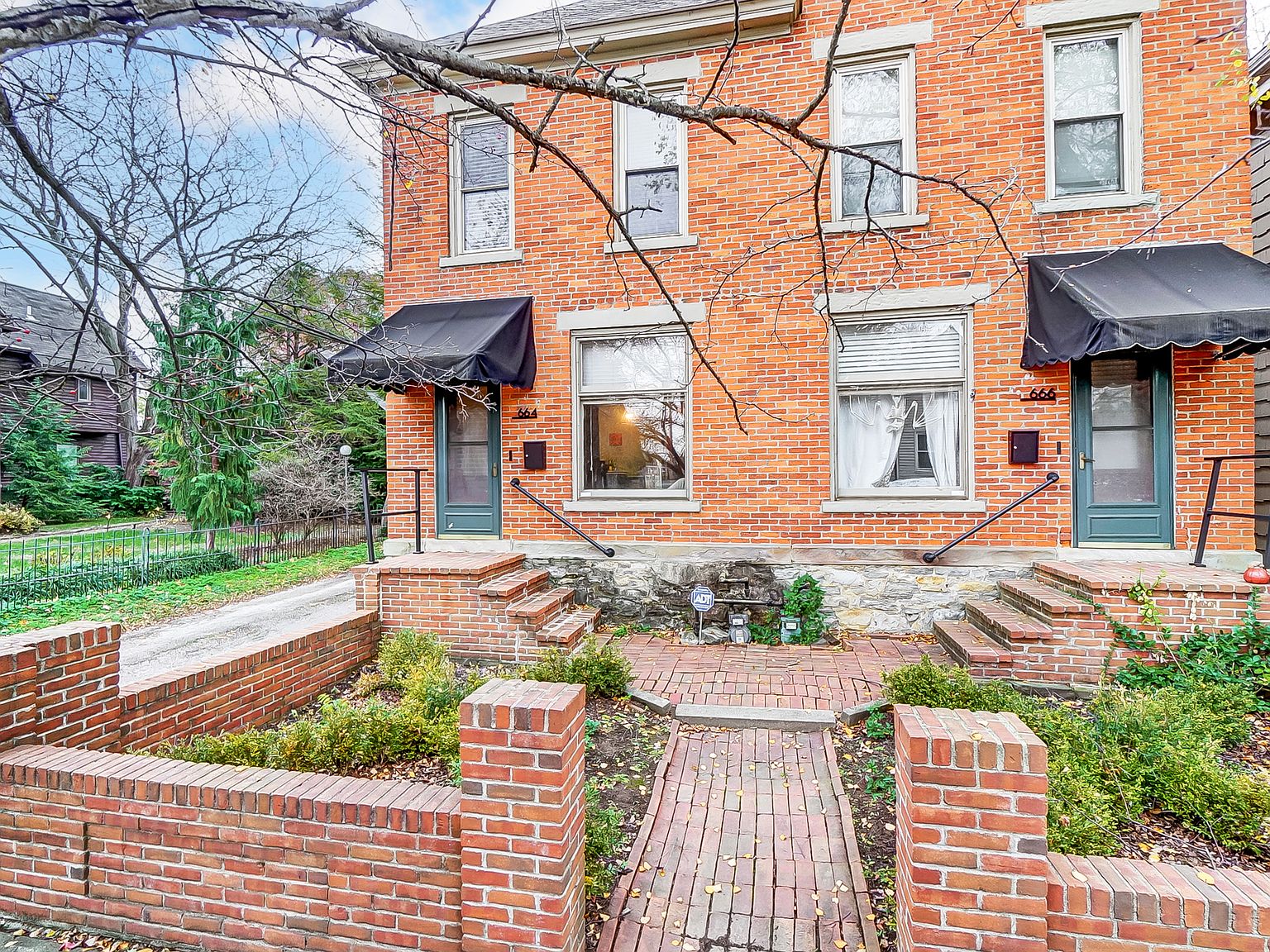 664 S 9th St, Columbus, OH 43206 | Zillow
