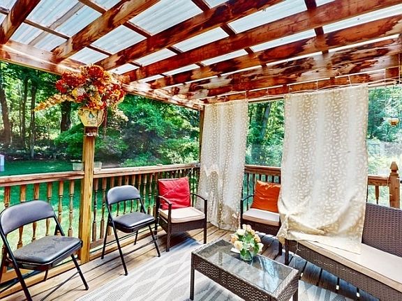 65 Quarry Rd, Hamburg, NJ 07419 | Zillow