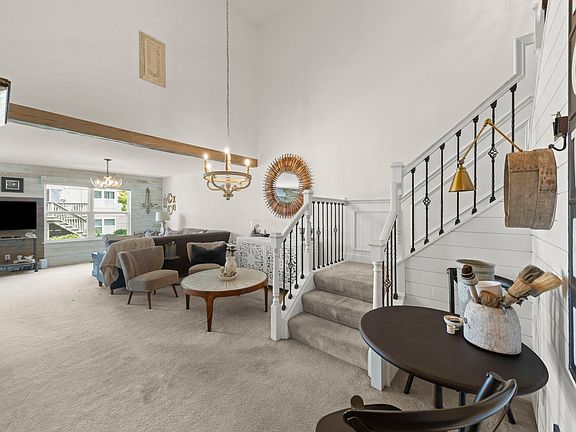 3144 Raphael Ct, St Charles, IL 60175 | Zillow