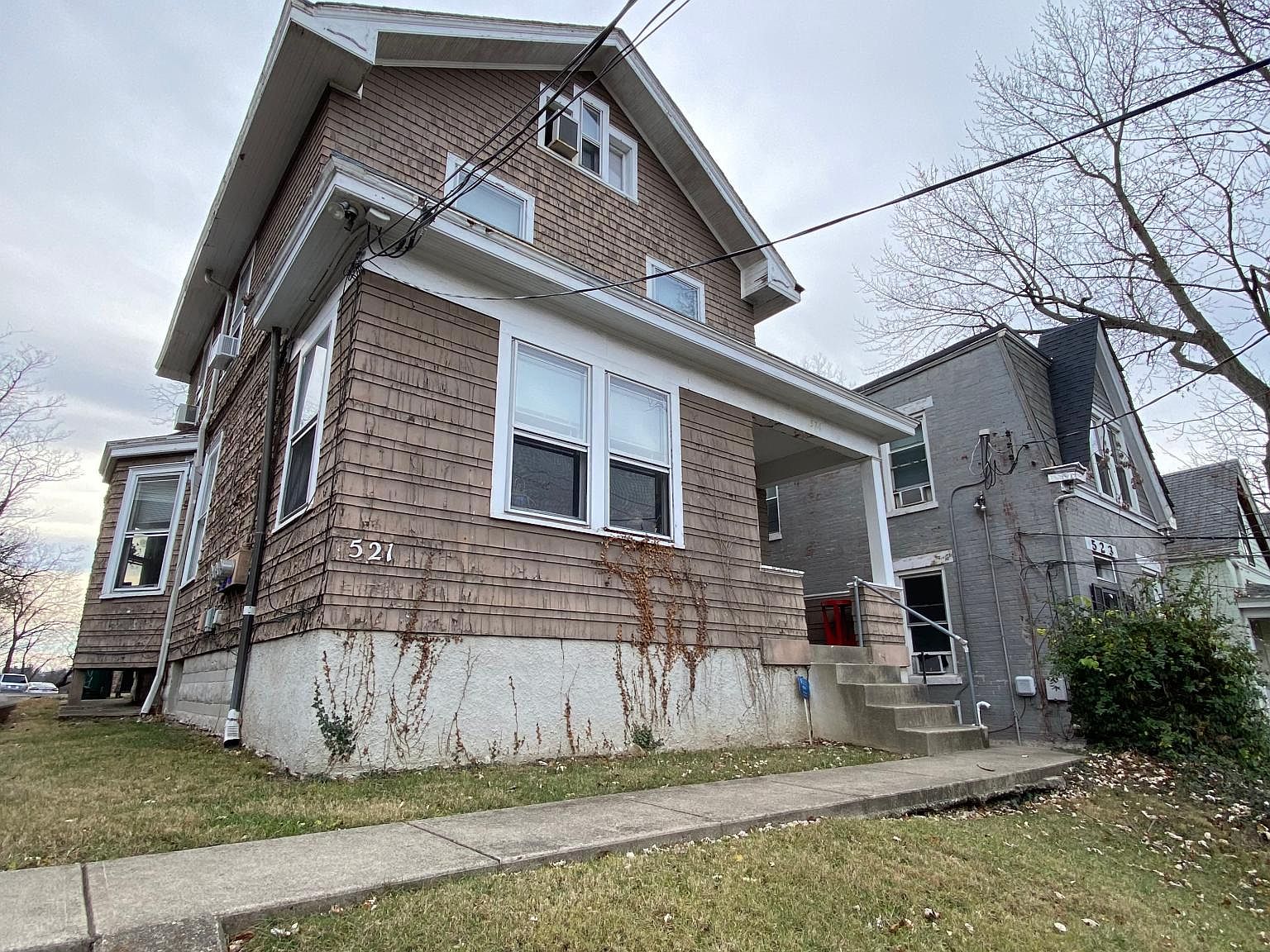 521 Riddle Rd, Cincinnati, OH 45220 | Zillow