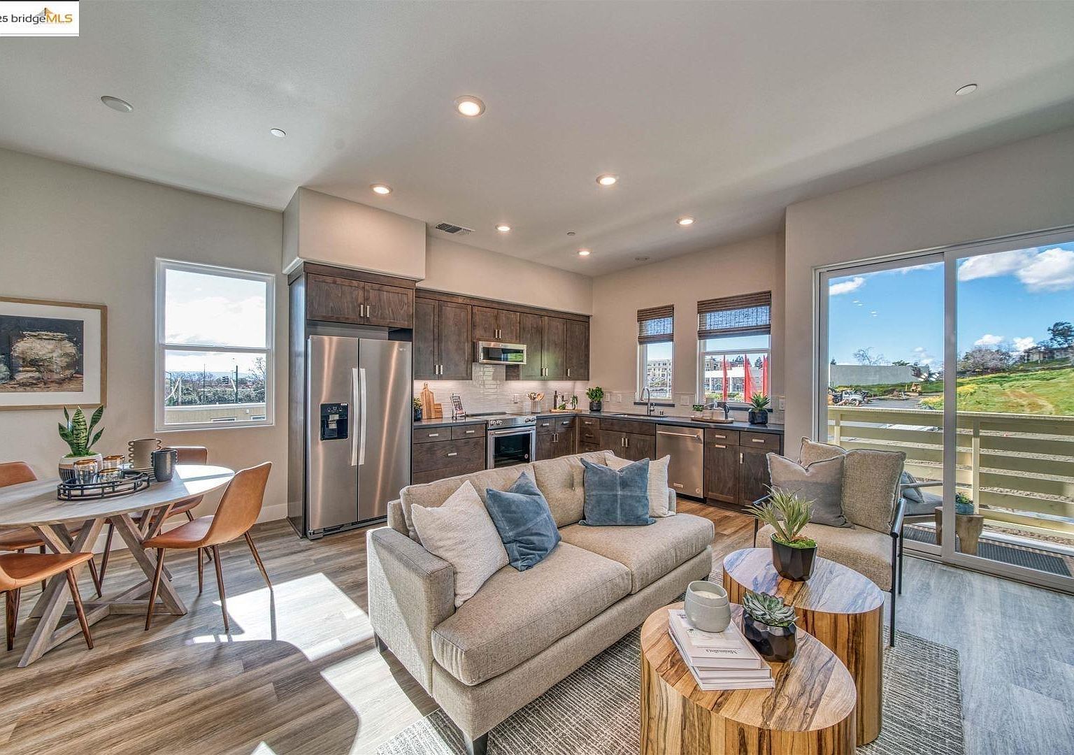 28986 Parkridge Loop #122, Hayward, CA 94544 | Zillow