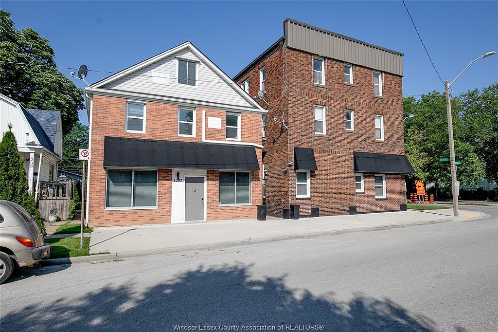 1207 Monmouth Rd, Windsor, ON N8Y 3M2 | MLS #24019757 | Zillow