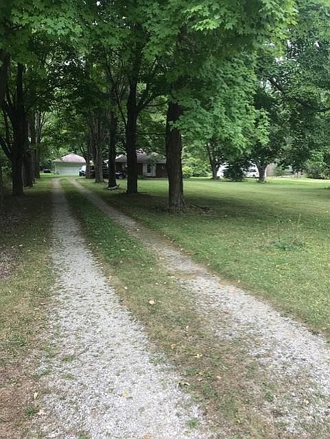 2145 Stelzer Rd, Columbus, OH 43219 | Zillow