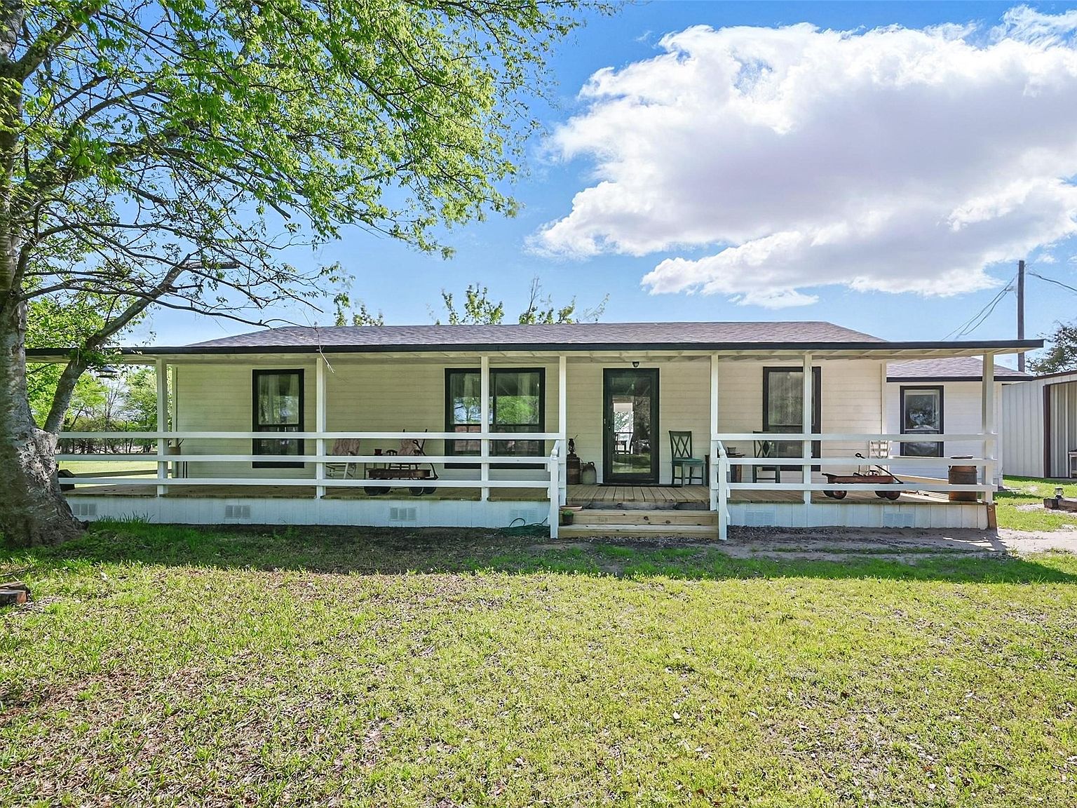 1113 Rs County Rd, Pt, TX 75472 | Zillow