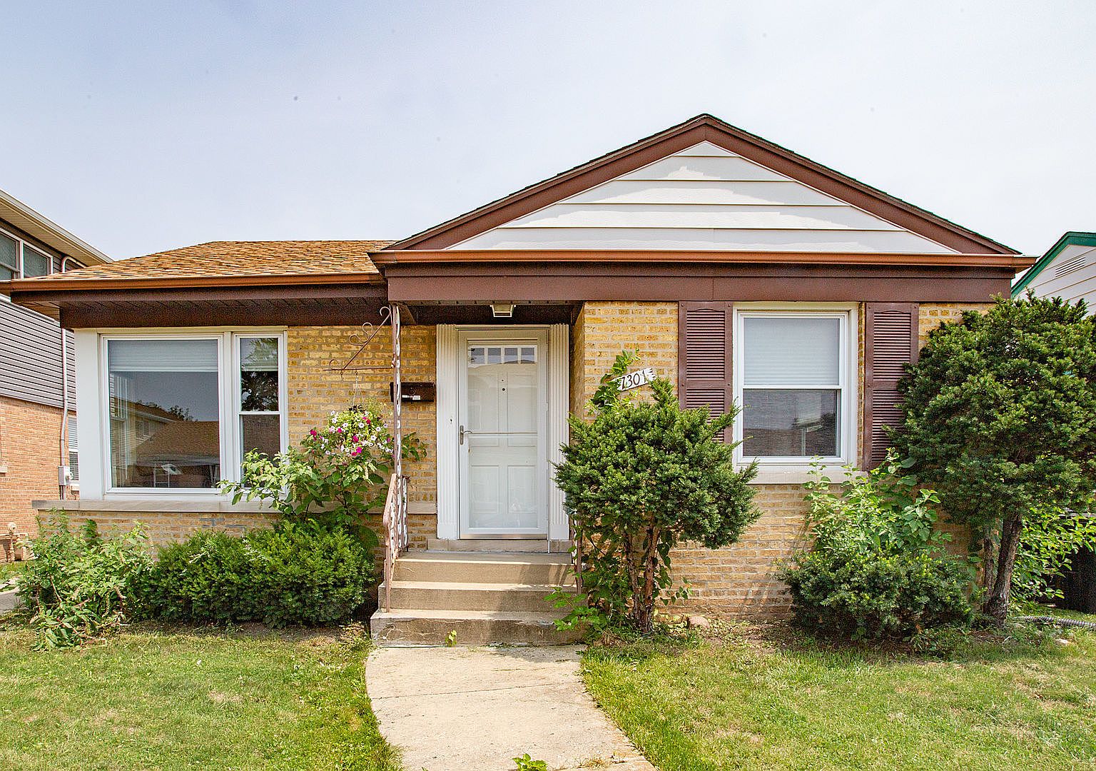 7301 N McVicker Ave, Chicago, IL 60646 | MLS #11858974 | Zillow