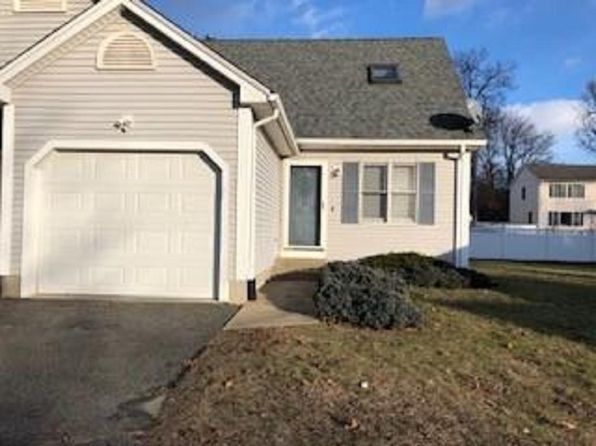 Houses For Rent in Springfield MA - 10 Homes | Zillow
