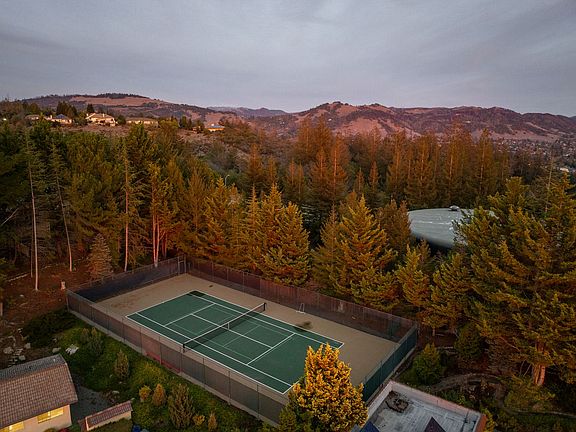 3975 Chanate Rd, Santa Rosa, CA 95404 | Zillow