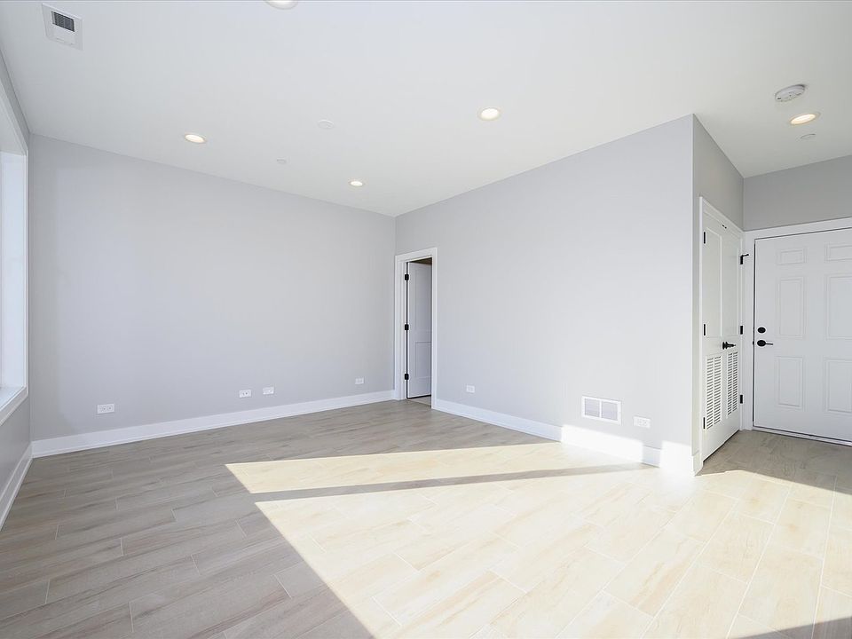 3223 S Stewart Ave, Chicago, IL 60616 | Zillow