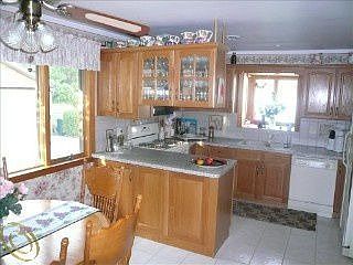 2927 Dashwood Dr, Troy, MI 48083 | Zillow