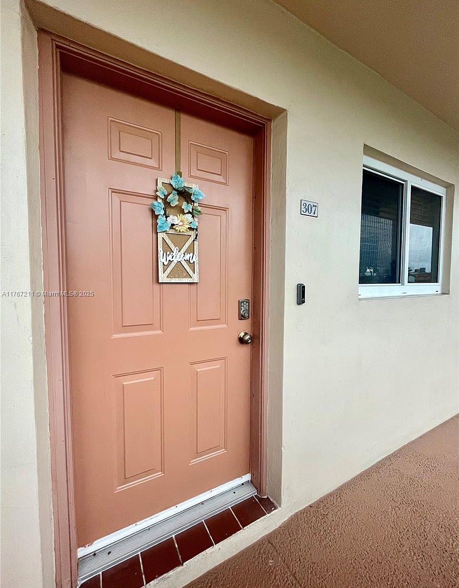 5945 Del Lago Cir APT 307, Sunrise, FL 33313 | MLS #A11767211 | Zillow