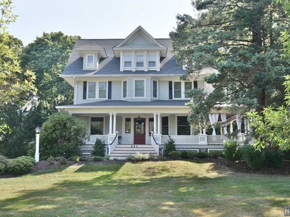 Ridgewood Real Estate - Ridgewood NJ Homes For Sale | Zillow