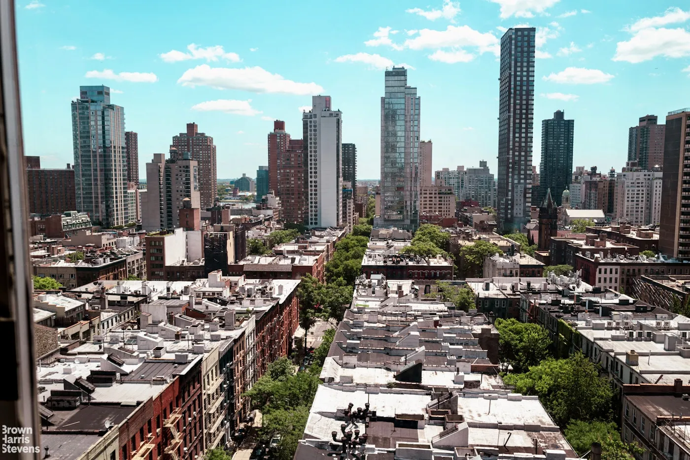 200 East 89th Street #12F in Yorkville, Manhattan | StreetEasy