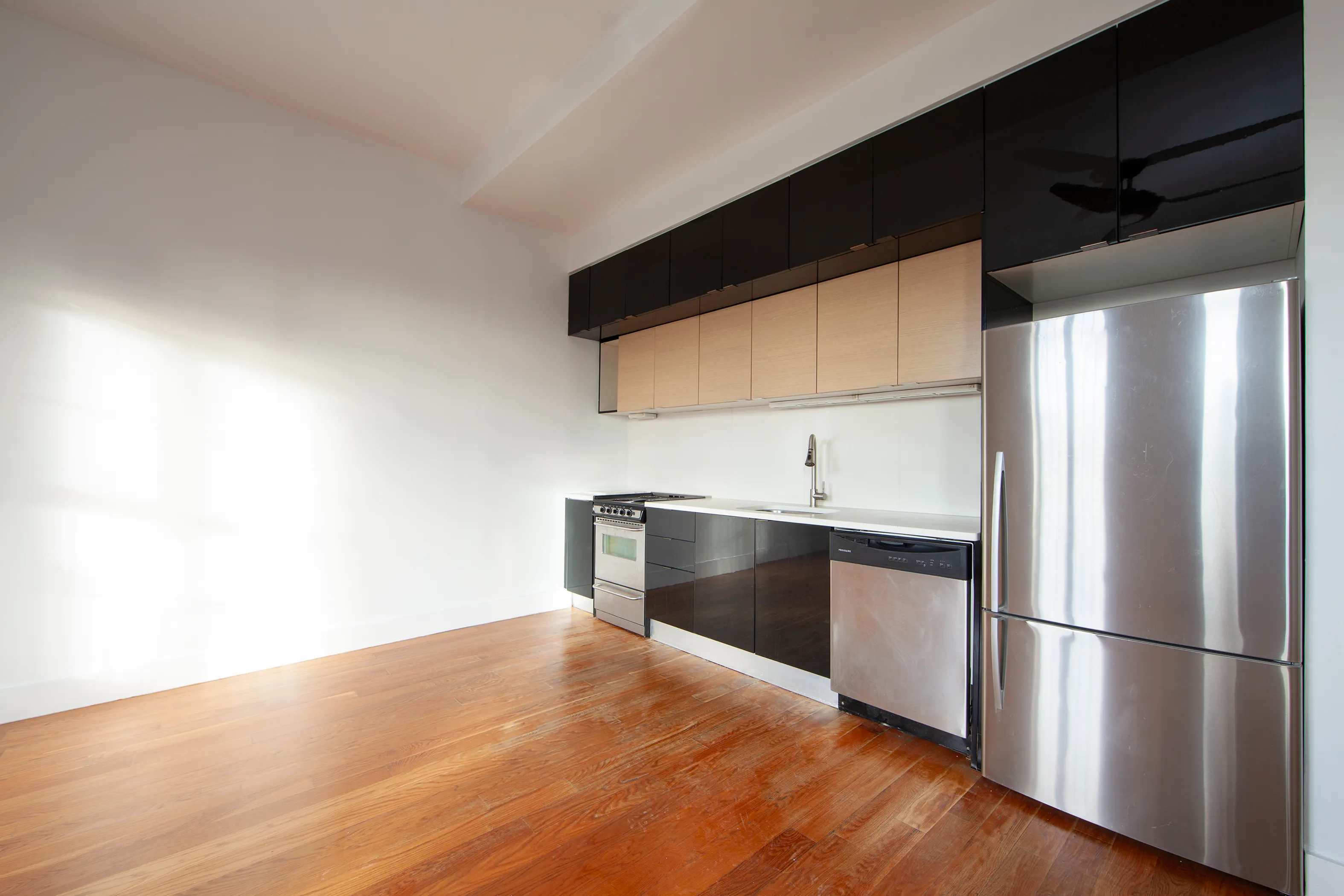 943 Saint Mark's Avenue #5A in Crown Heights, Brooklyn | StreetEasy