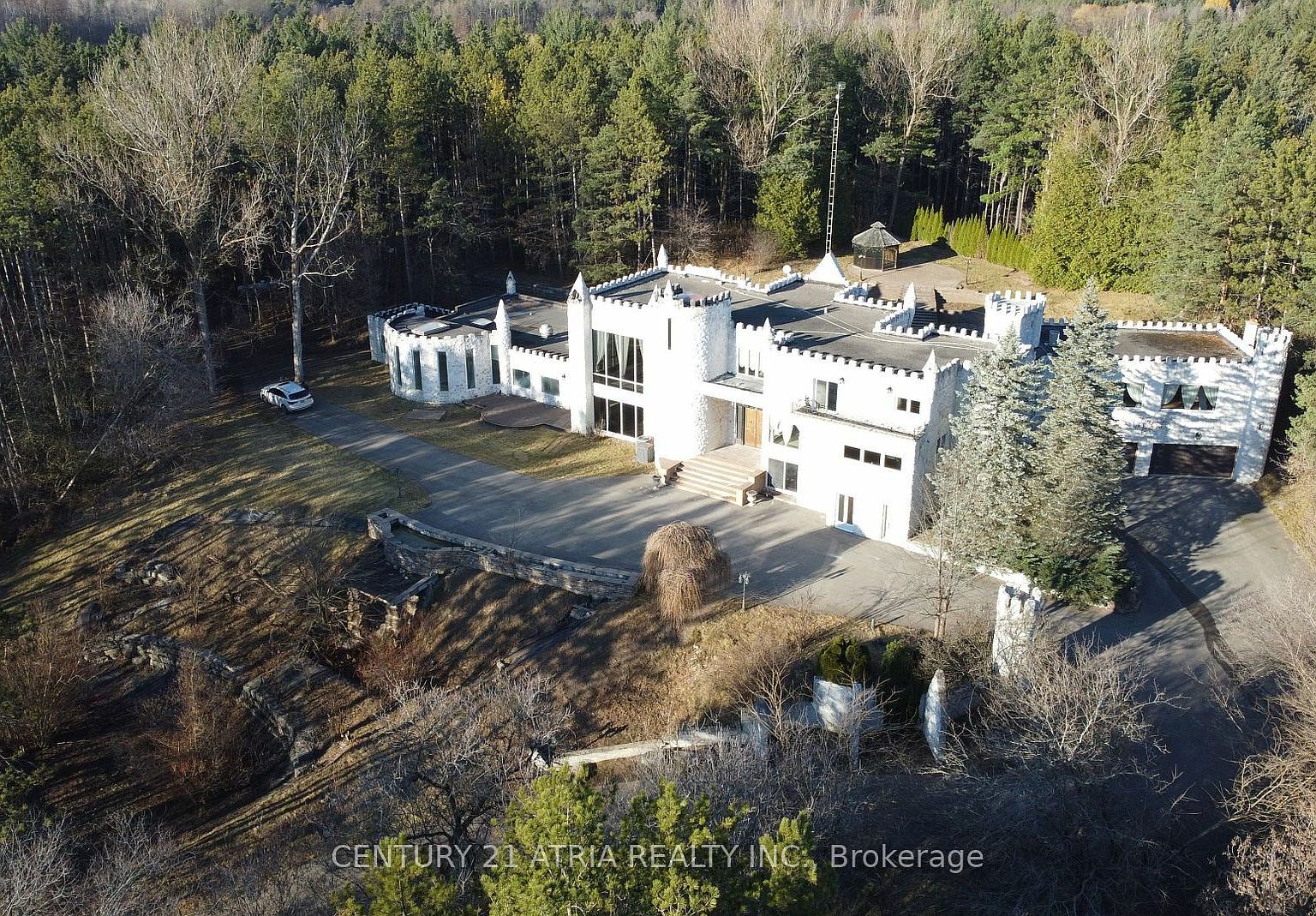42 Cavell Ave, King, ON L7B 1A3 | Zillow