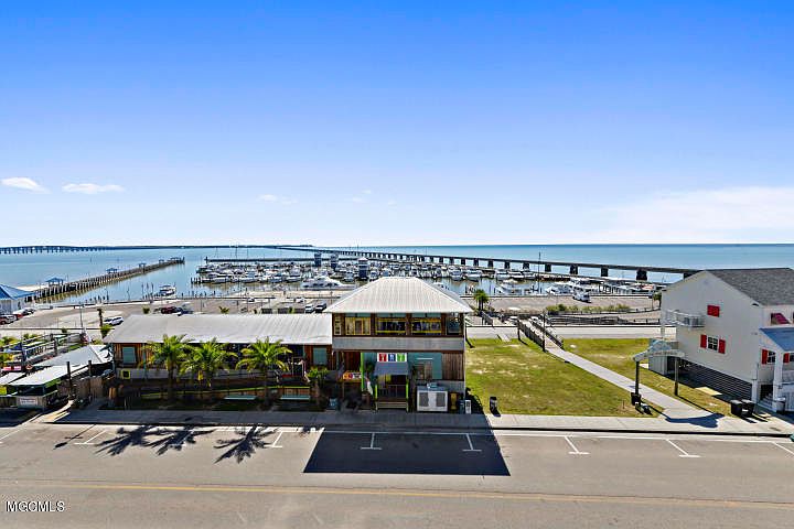 118 N Beach Blvd Bay Saint Louis, MS, 39520 - Apartments for Rent | Zillow