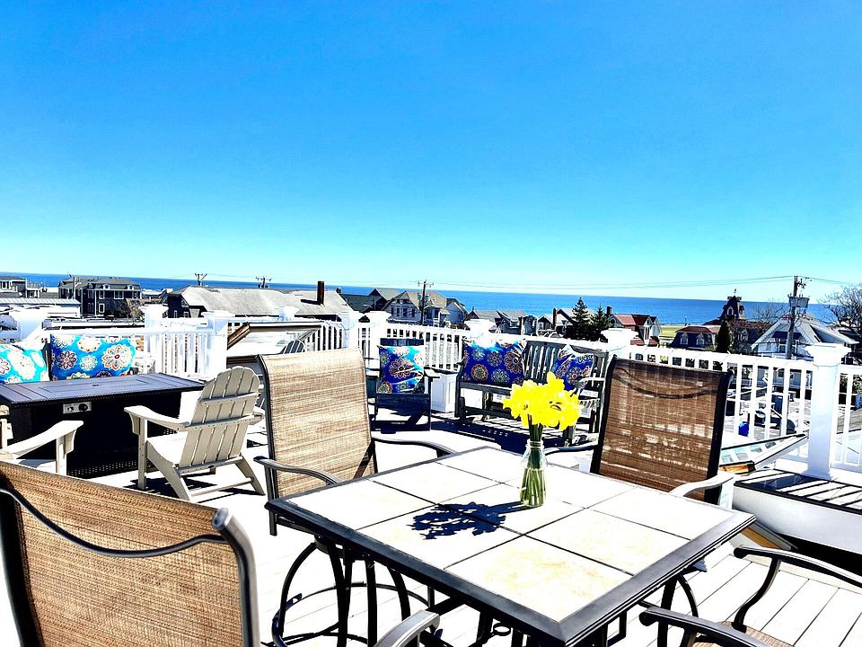 37 Circuit Ave Oak Bluffs MA | Zillow