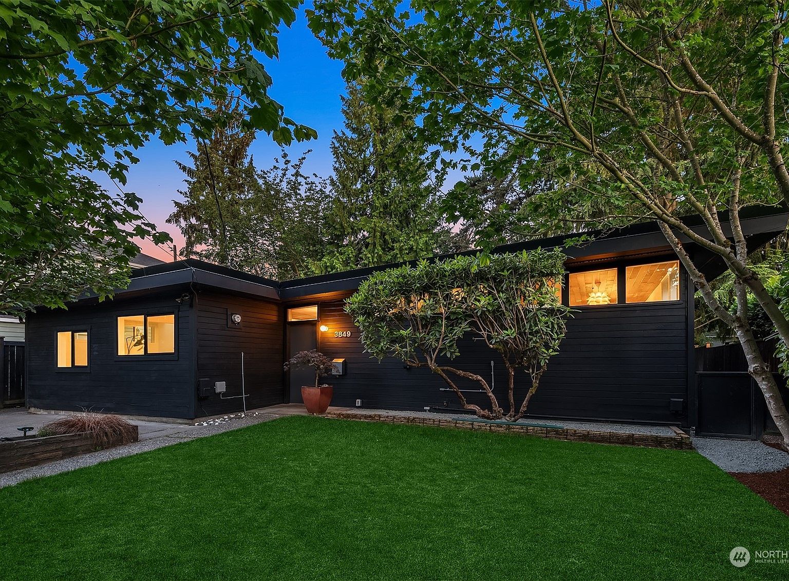 3849 NE 86th Street, Seattle, WA 98115 | Zillow
