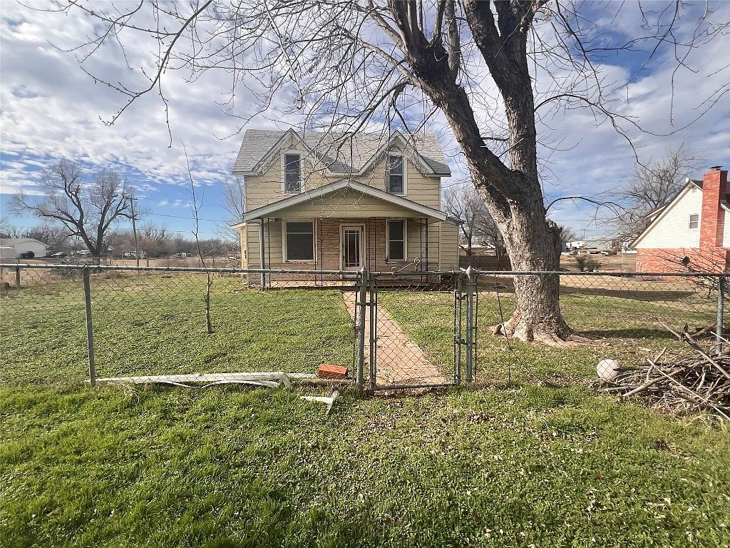 402 N Kansas Ave, Marshall, OK 73056 | MLS #1094256 | Zillow