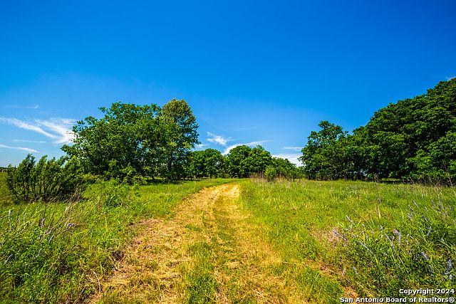 8263 Huber Rd, Seguin, TX 78155 | MLS #1766897 | Zillow