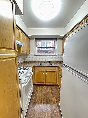 1053 Revere Ave #2, Bronx, NY 10465 | Zillow