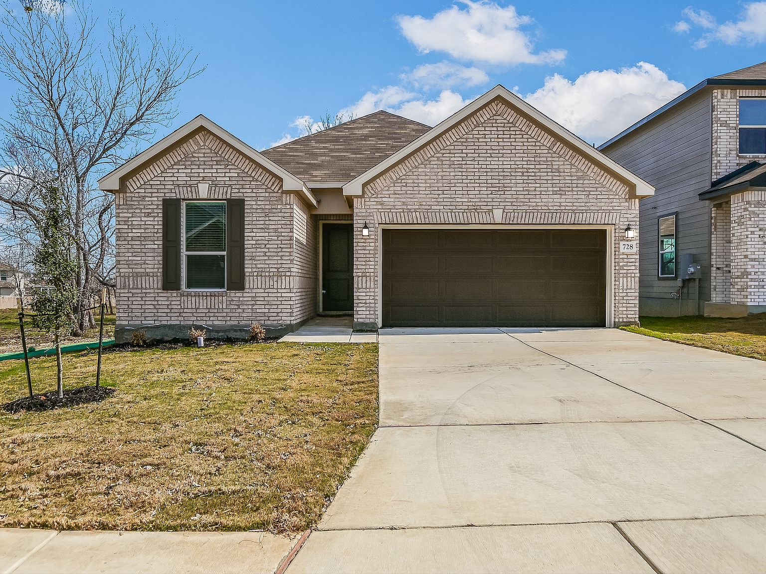 728 Maxwell Hts, San Antonio, TX 78245 | Zillow