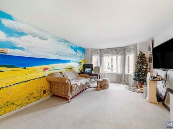 Edgewater NJ Condos & Apartments For Sale - 41 Listings | Zillow