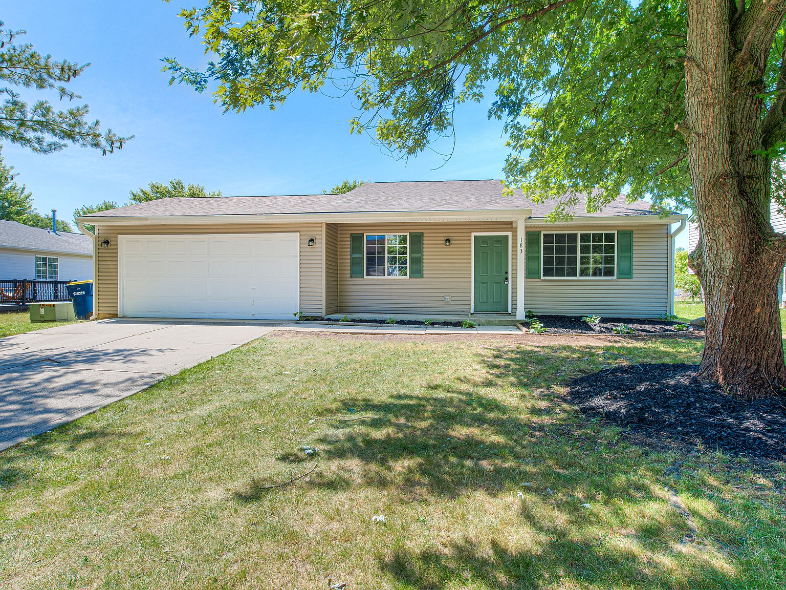 183 Country Wood Dr, Whiteland, IN 46184 | Zillow