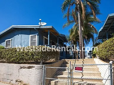 544 W 8th St San Pedro CA | Zillow