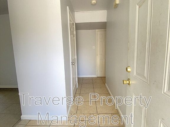 6810 Trail Lake Dr UNIT B, Fort Worth, TX 76133 | Zillow