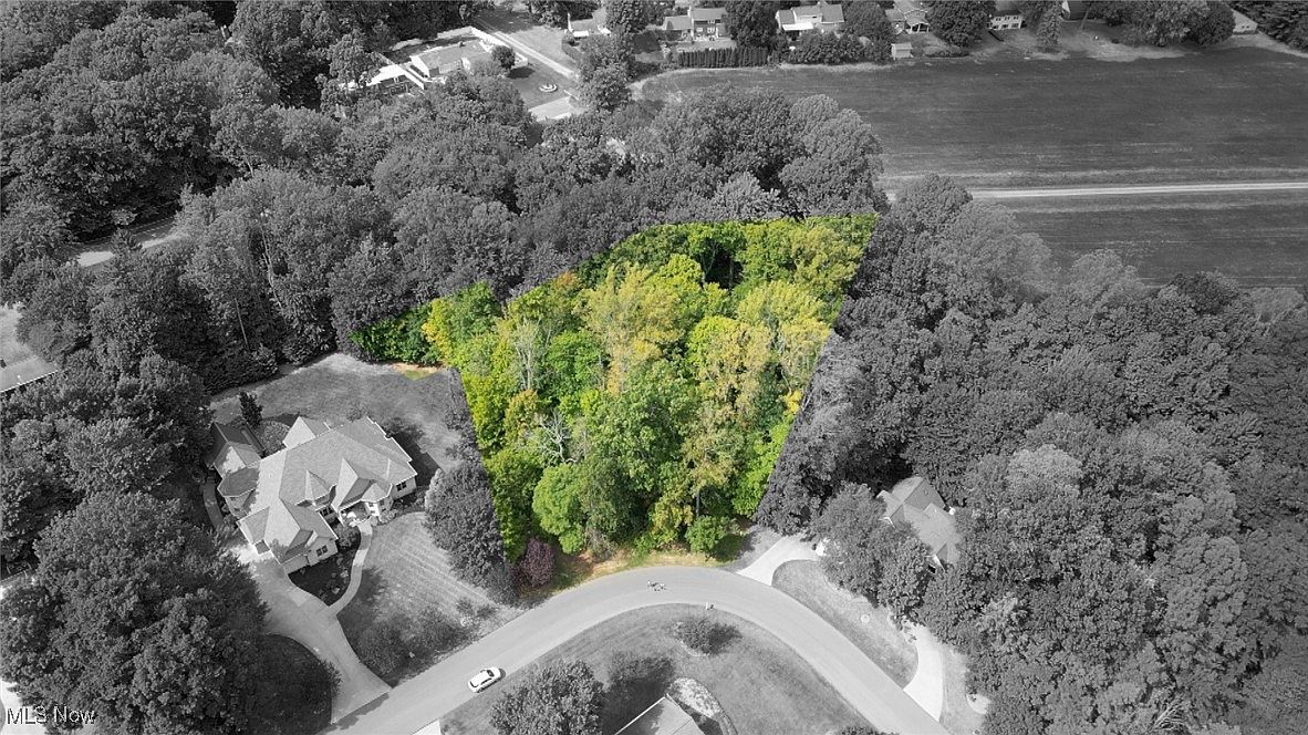 1732 Pearce Cir, Salem, OH 44460 | Zillow