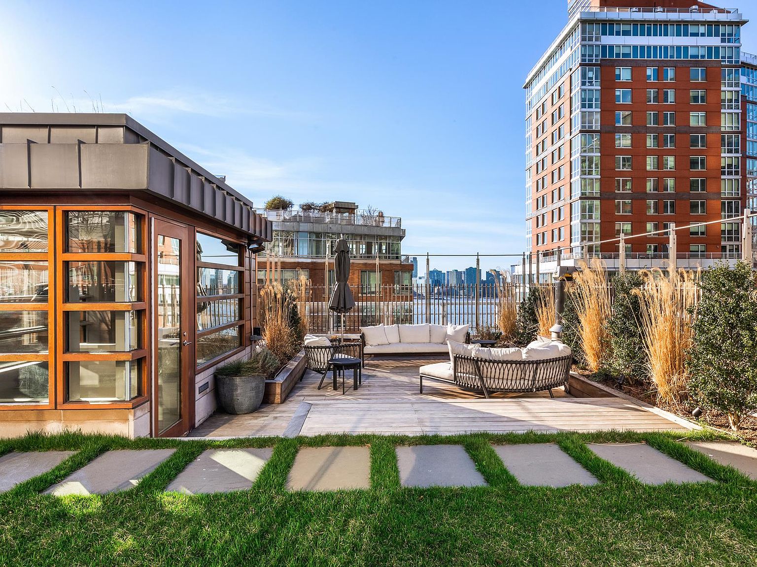2 River Ter APT 14L, New York, NY 10282 | Zillow