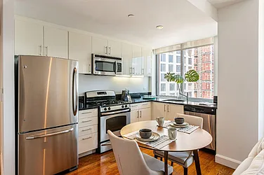 The Addison Brooklyn at 225 Schermerhorn Street in Downtown Brooklyn ...