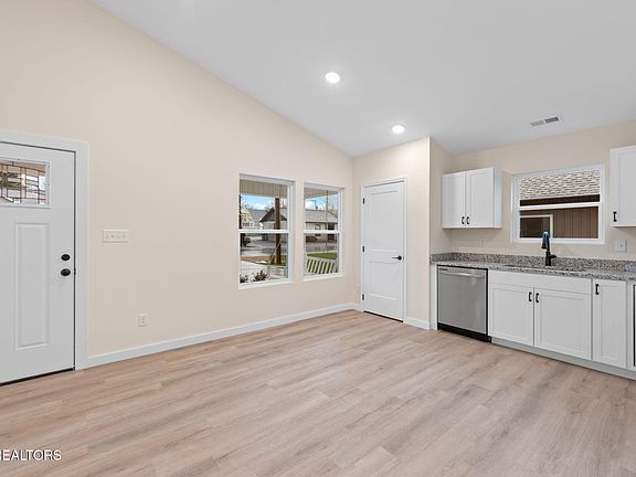 4803 Rowan Rd NE, Knoxville, TN 37912 | Zillow