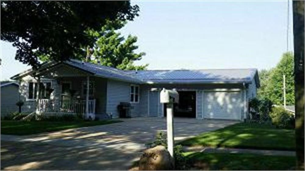 244 N Arminda Ave Monticello Ia 52310 Mls 2509420 Zillow
