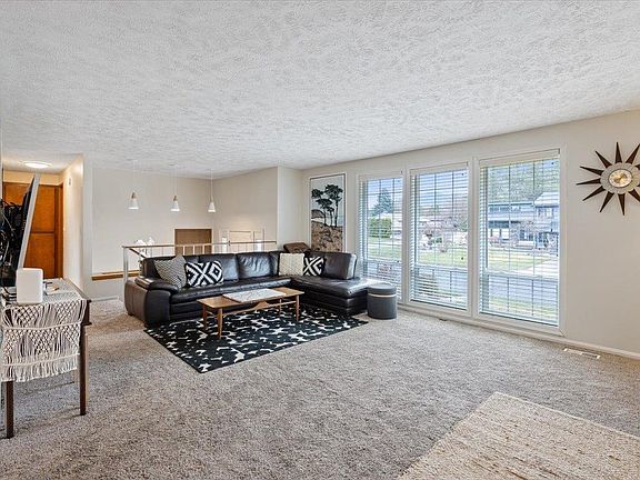 6204 S Paula Ct, Spokane, WA 99223 | Zillow